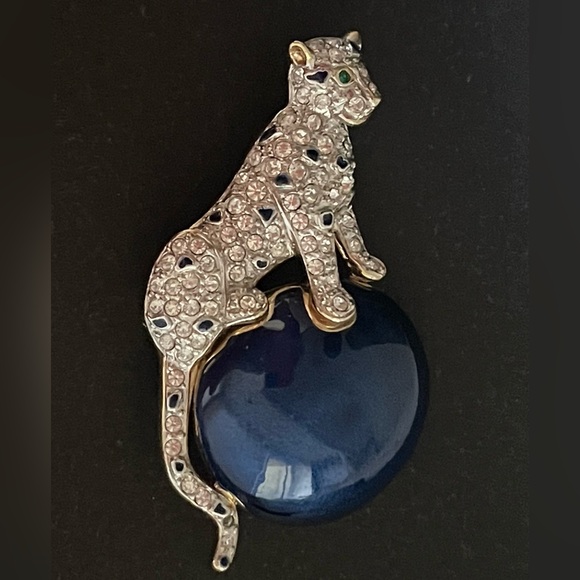 Carolee | Jewelry | Vintage Carolee Crystal Blue Enamel Golden Leopard ...